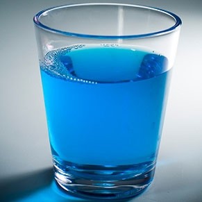 Apa de gura antiseptica este benefica in igiena dentara? | Medici ...